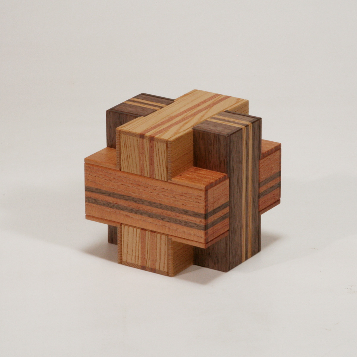 Origin regression cube | KARAKURI BOX