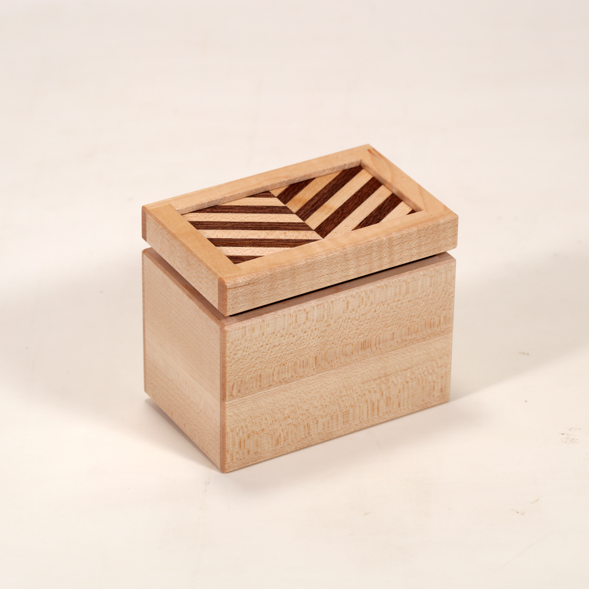 Present for you | KARAKURI BOX