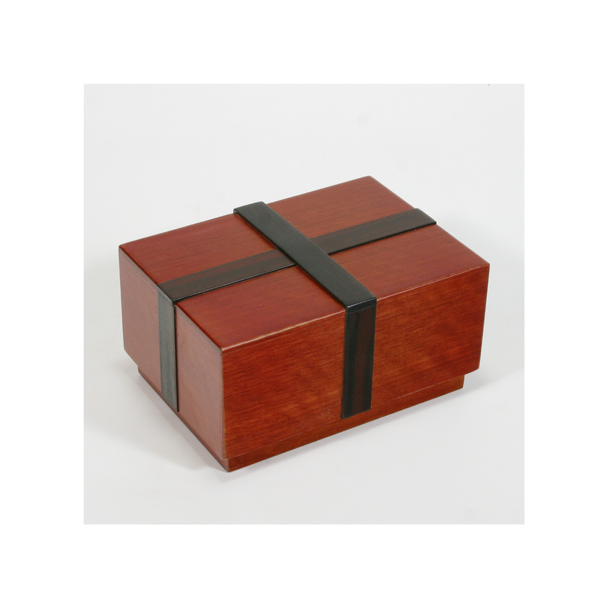 String Box 2010 | KARAKURI BOX