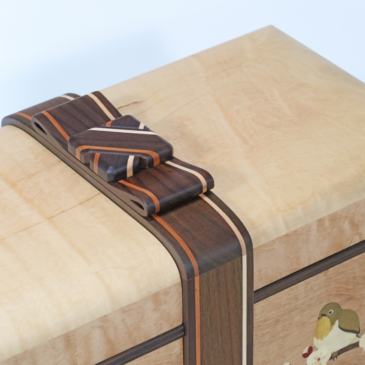 Apricot 2 | KARAKURI BOX