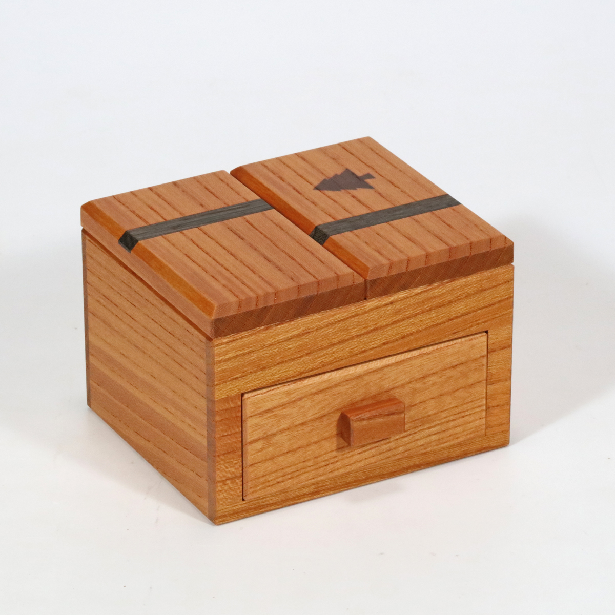 Hiroshi Iwahara | KARAKURI BOX