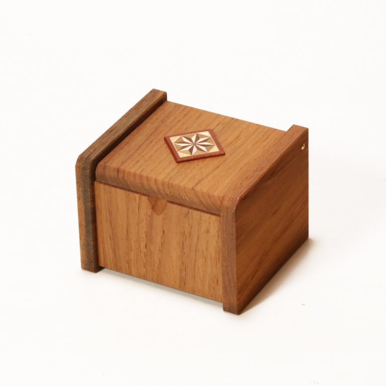 Sword | KARAKURI BOX