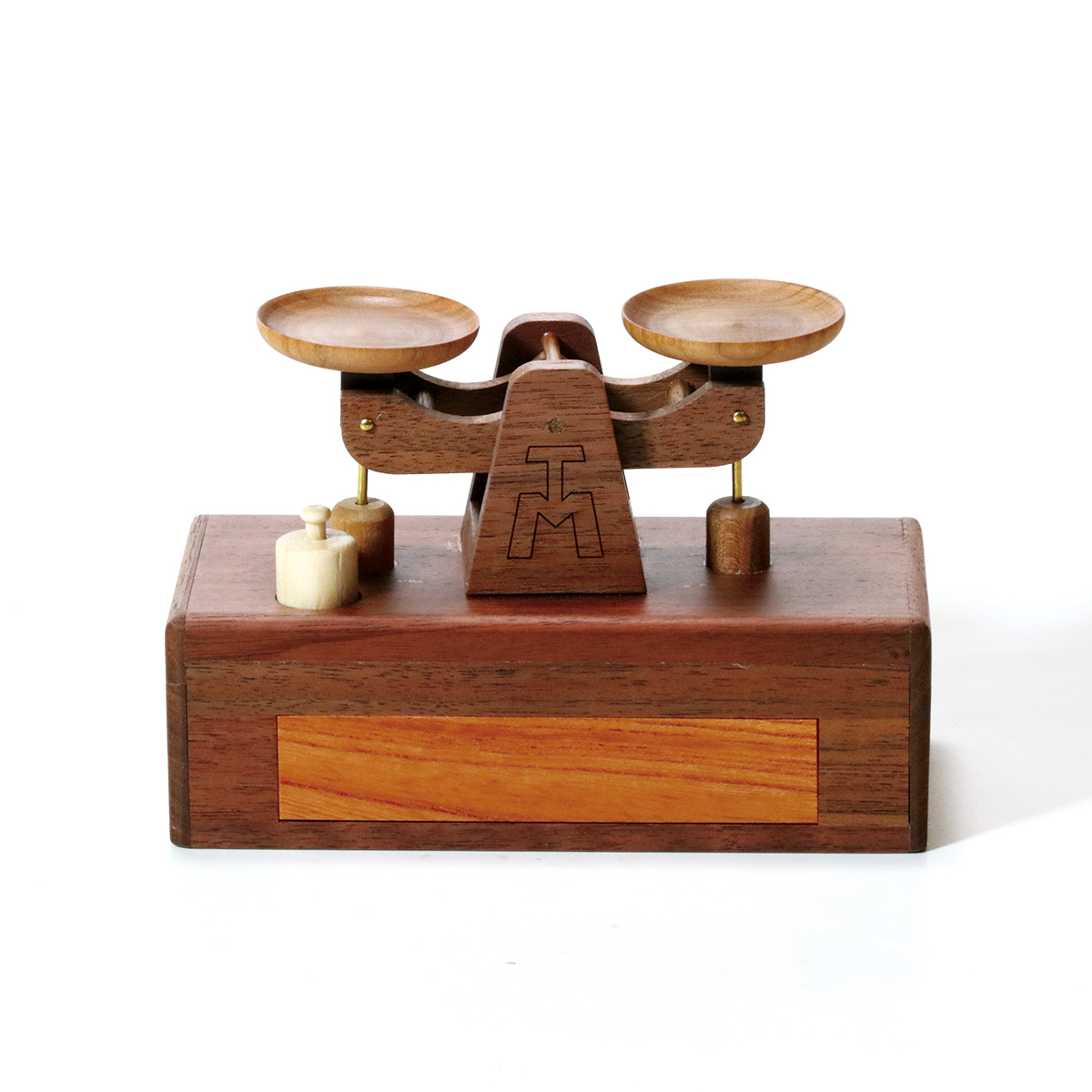 Balance Scale | KARAKURI BOX