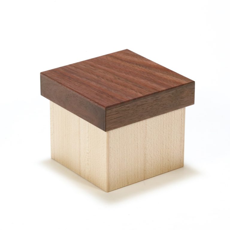 Works | KARAKURI BOX