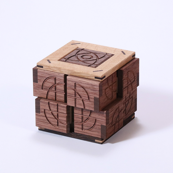 L CUBE | KARAKURI BOX