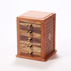 Works | KARAKURI BOX