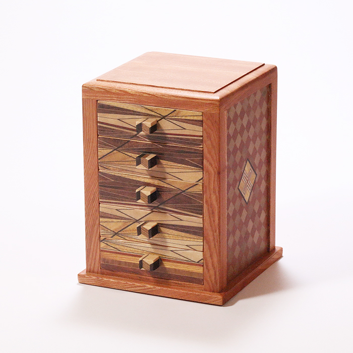 Works | KARAKURI BOX