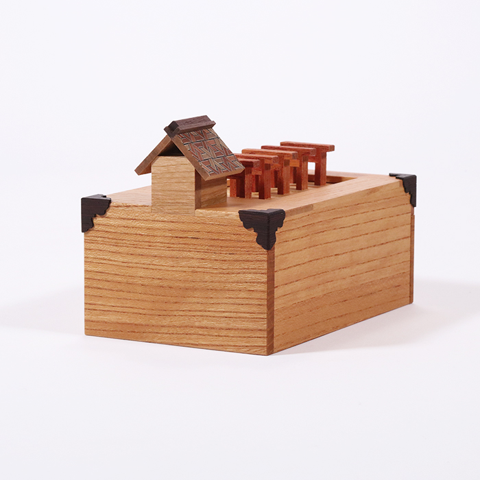 shrine | KARAKURI BOX